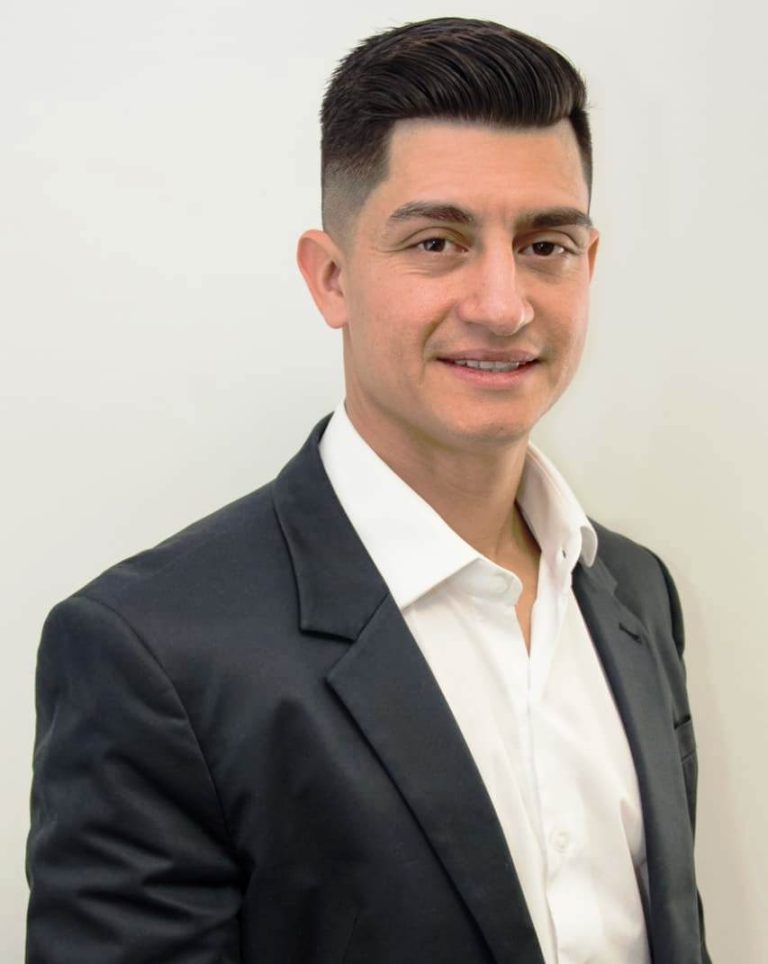 PASTOR ALEX: 'NOS ORIENTEMOS PELA CIÊNCIA E PELA FÉ' - Folha Machadense